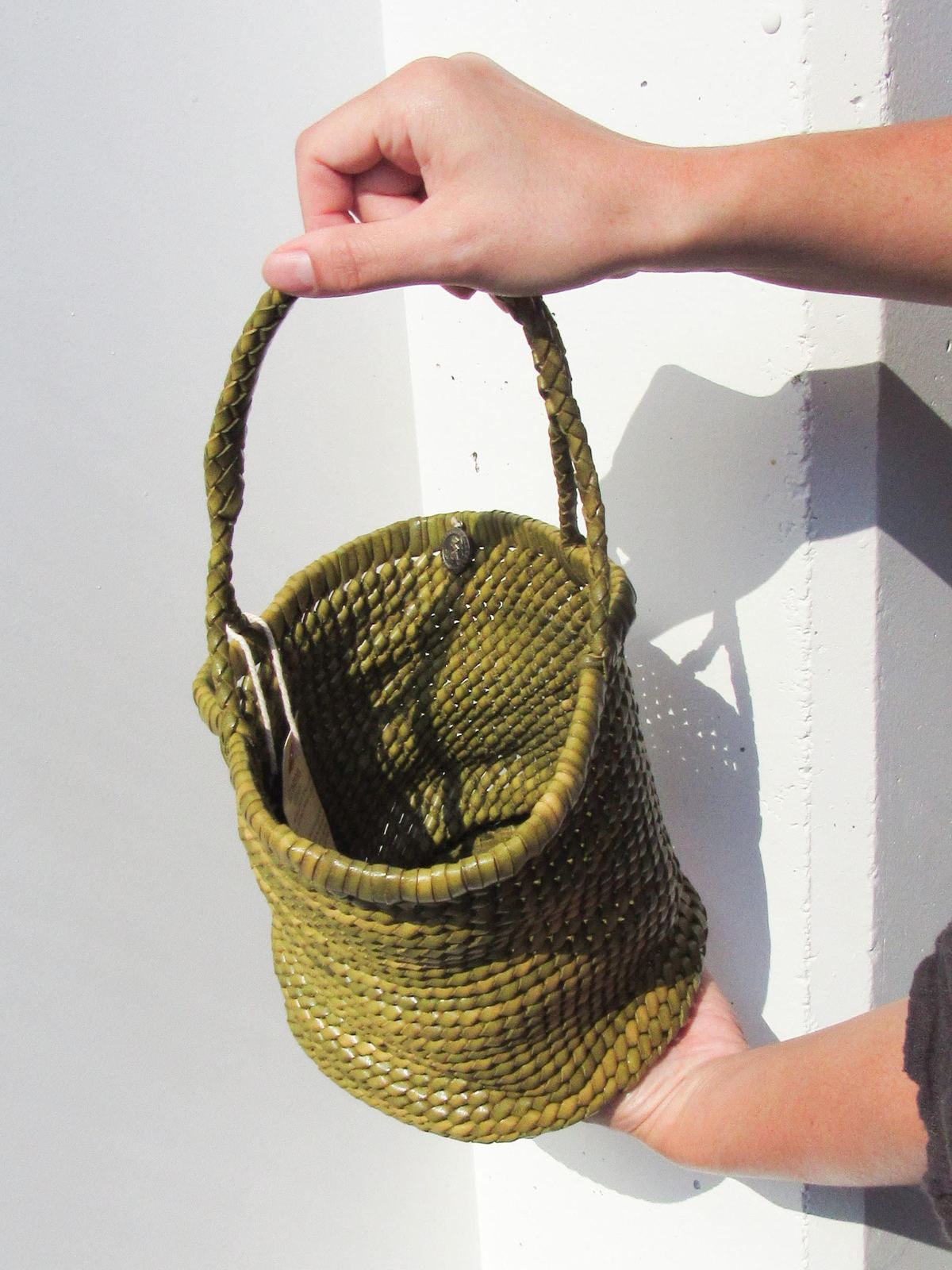 Dragon Diffusion Small Chain Bucket | Garmentory