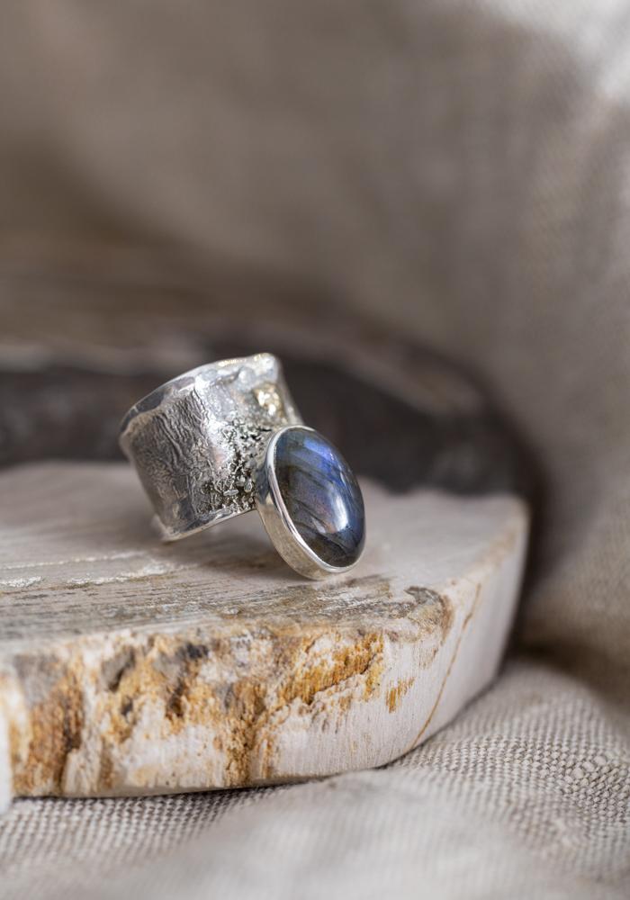Tamara Kelly Designs Reticulated Ring - Sterling Silver/Labradorite ...