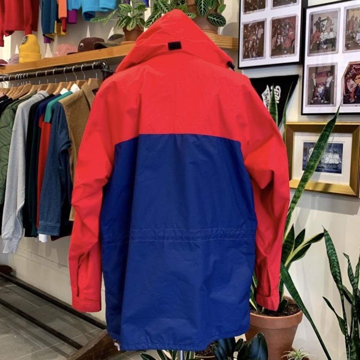 Vintage Gore-Tex 90s MEC Parka - Red/Navy | Garmentory