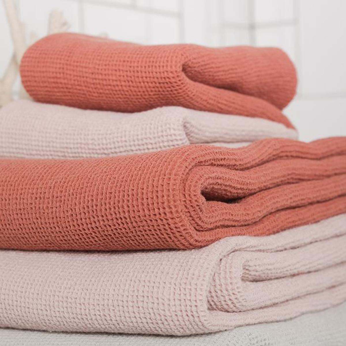 Moumout Paris Small Honeycomb Towel Kit | Garmentory
