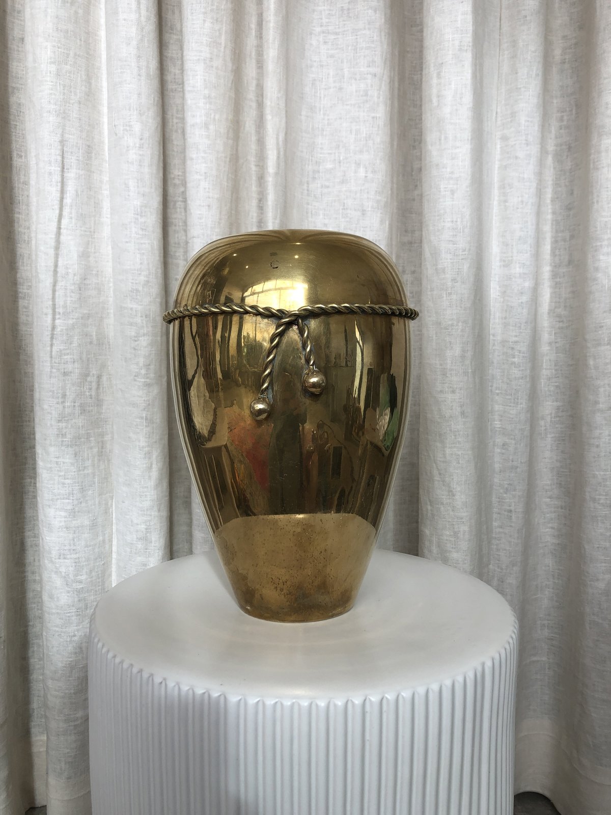 Vintage SHINY VASE - BRASS | Garmentory