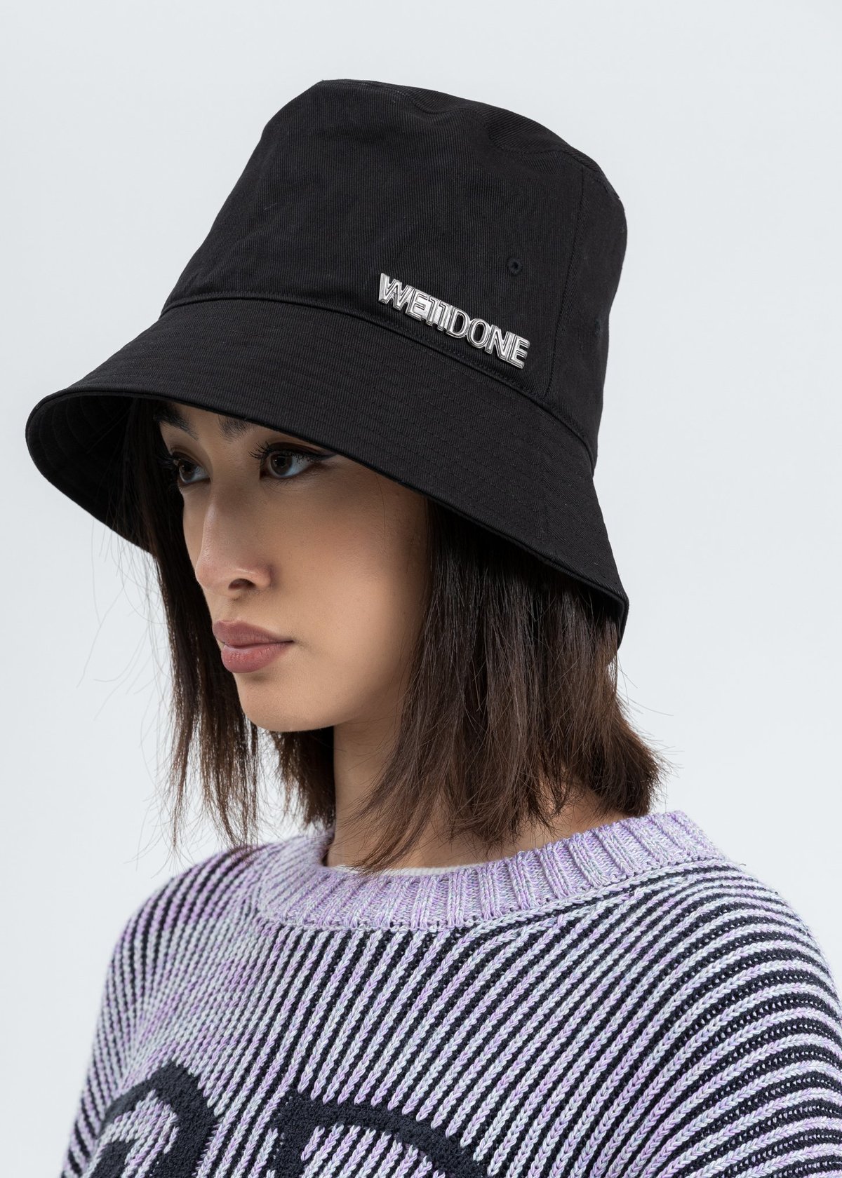 we11done Metal Logo Bucket Hat - Black | Garmentory