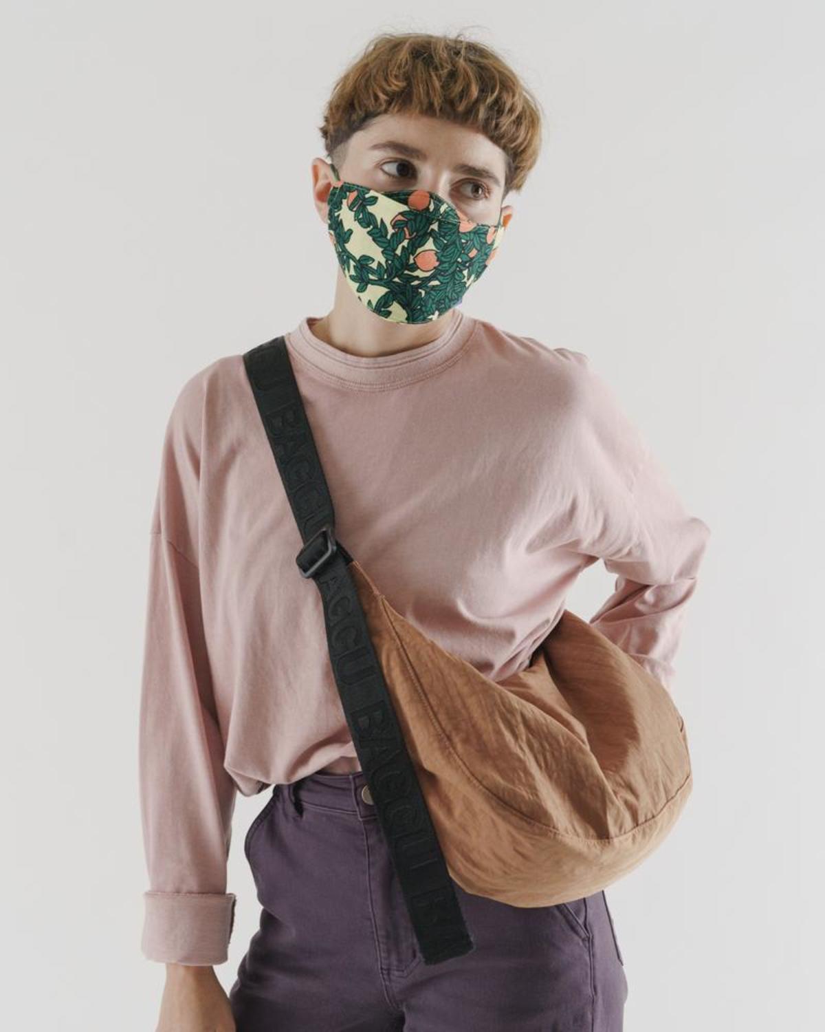 BAGGU Medium Nylon Crescent Bag | Garmentory