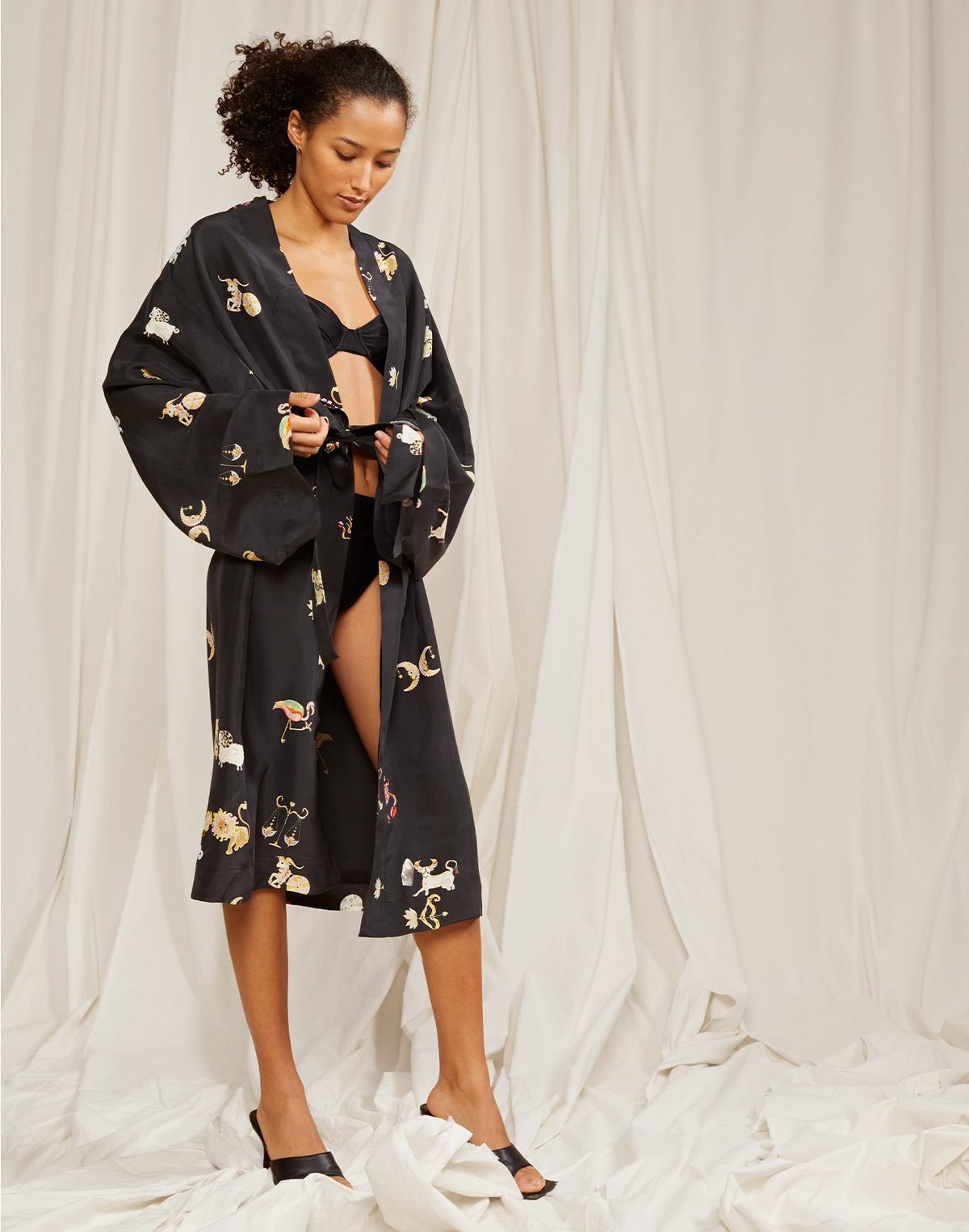 Cynthia Rowley Zodiac Silk Robe - Zodiac | Garmentory