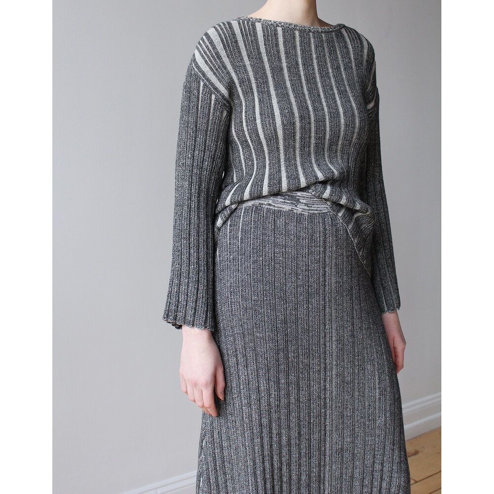 First Rite Tulip Skirt - Black | Garmentory