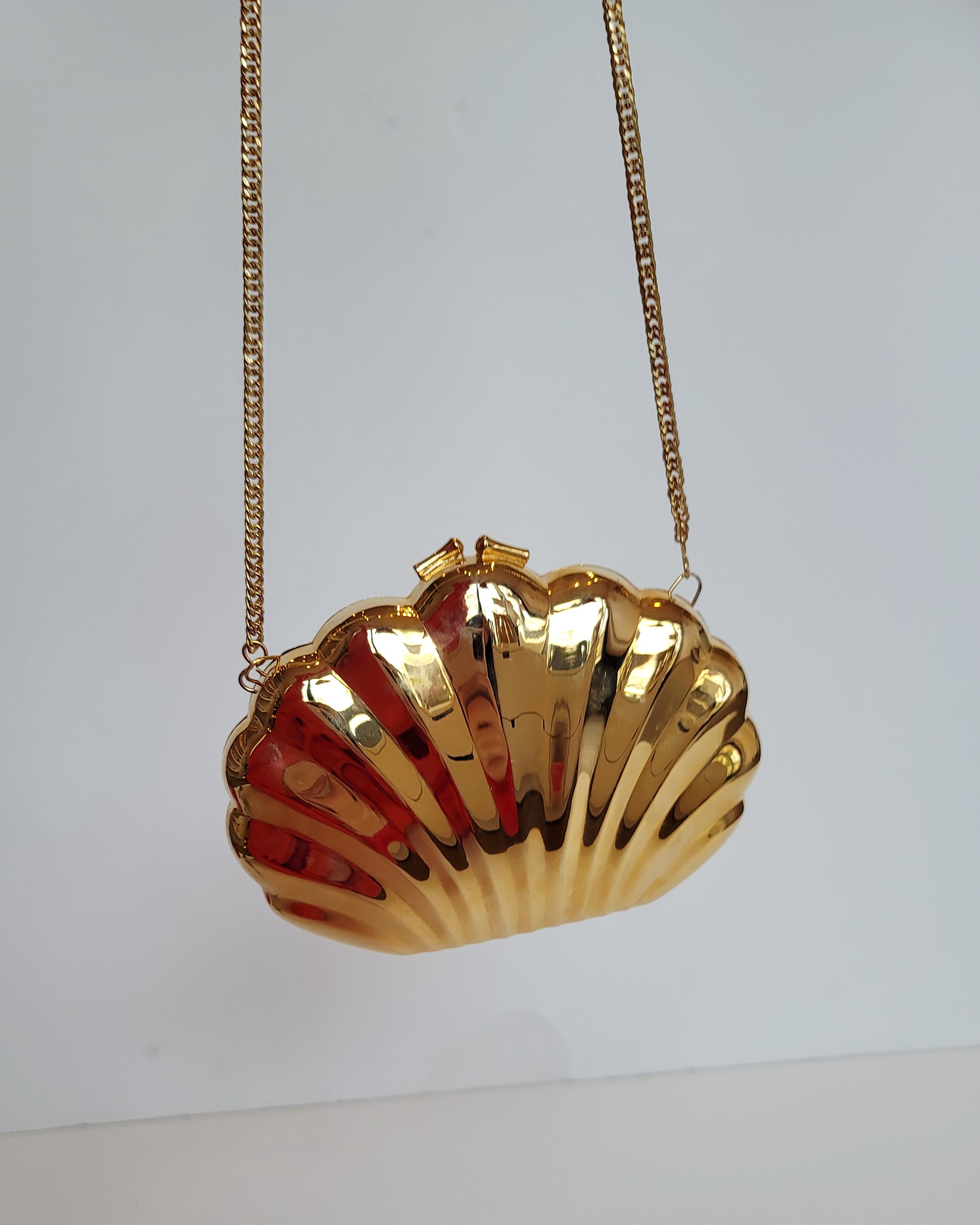 Vintage Metal Shell Purse - Gold | Garmentory