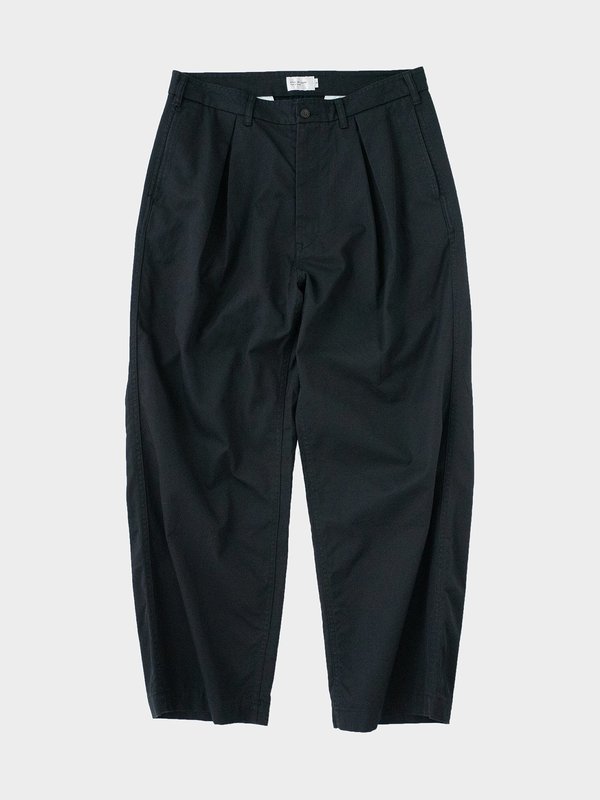 Still By Hand Inverted Box Pleat Pants - Black | Garmentory