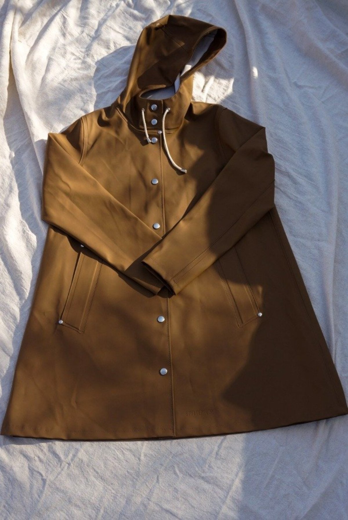 Stutterheim MOSEBACKE RAIN JACKET - COGNAC | Garmentory