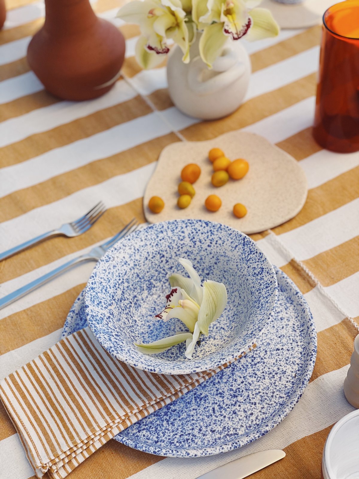 Salamat Ceramics 10" Tephra Plate - Blue Splatter | Garmentory