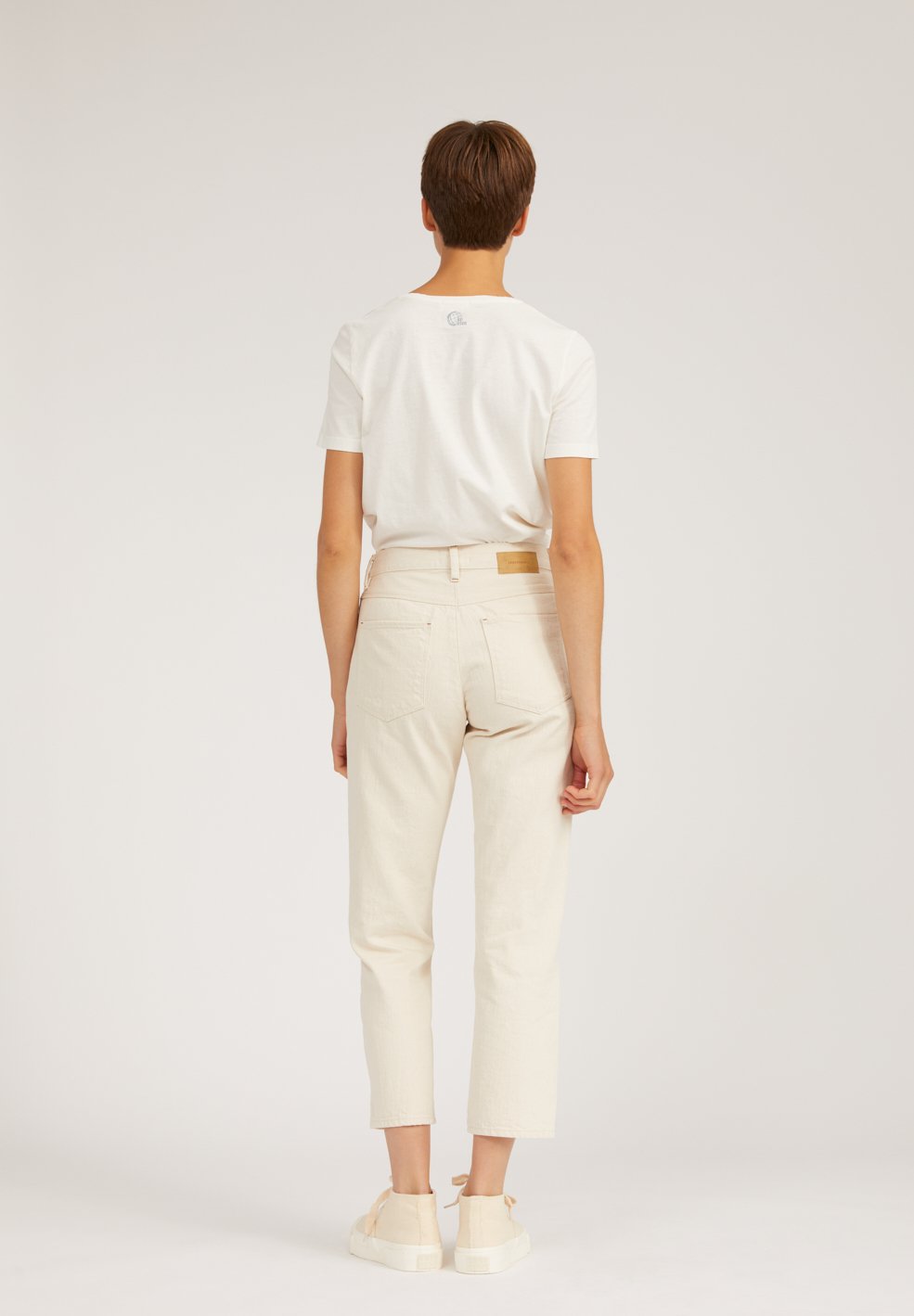 Armedangels Fjellaa Recycled Cropped Undyed Straight Fit Mid Waist ...