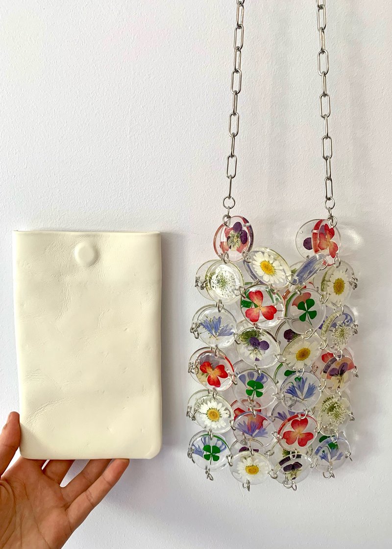 Dauphinette Multi Flower Chainmaille Pouch - Multi Flower | Garmentory