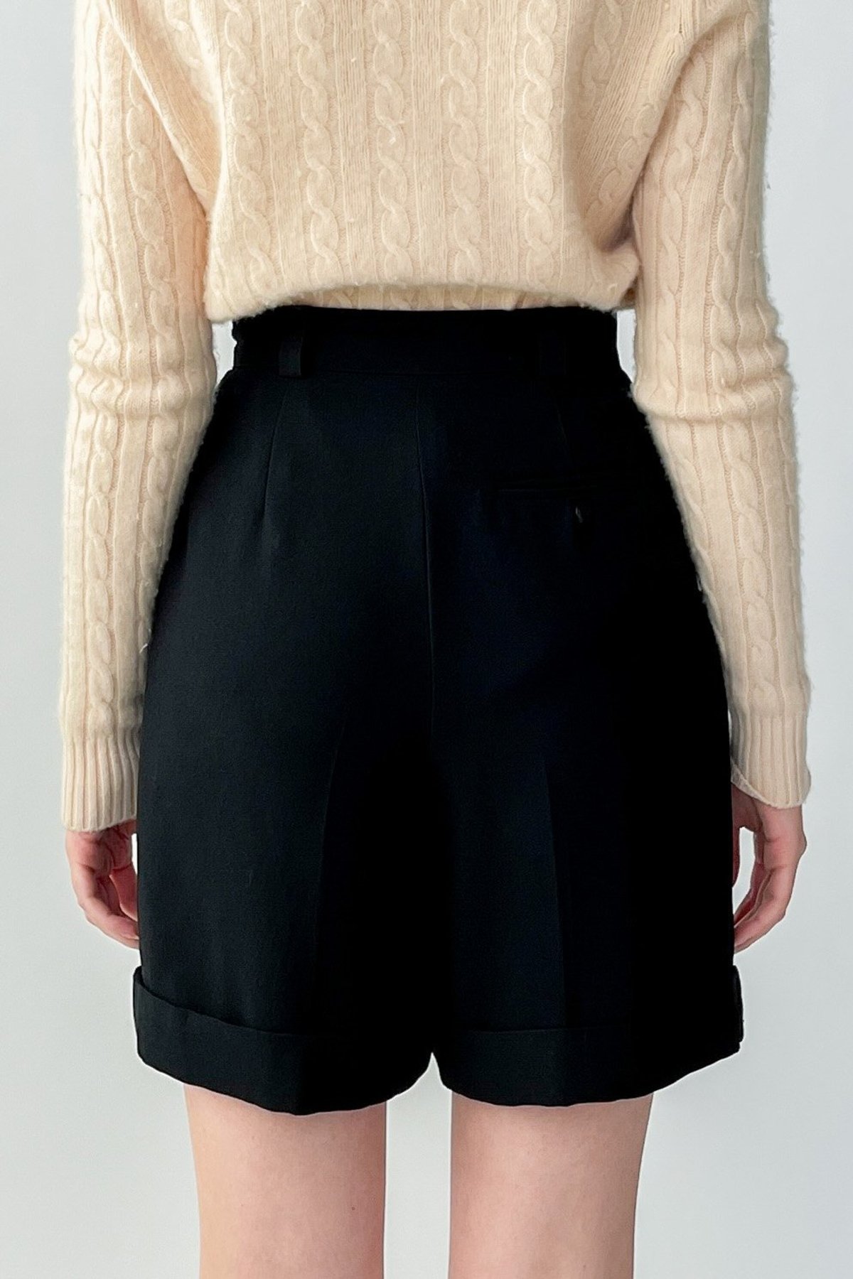 Vintage Pleated High Rise Shorts - Black | Garmentory