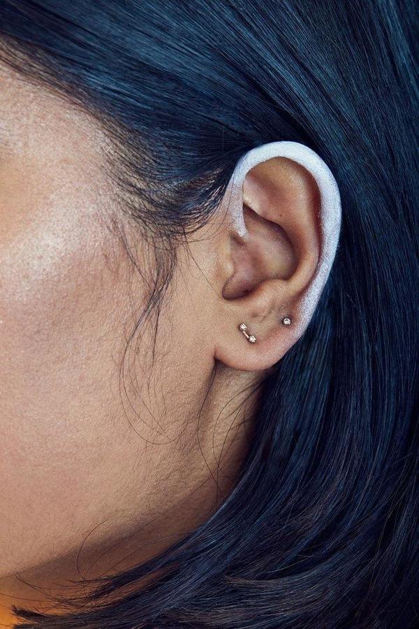 WWAKE Dimple Bar Earring - 10KT Gold | Garmentory