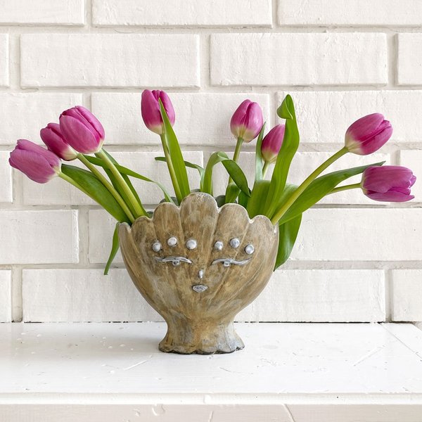 Satchiko Shelly Face Vase | Garmentory