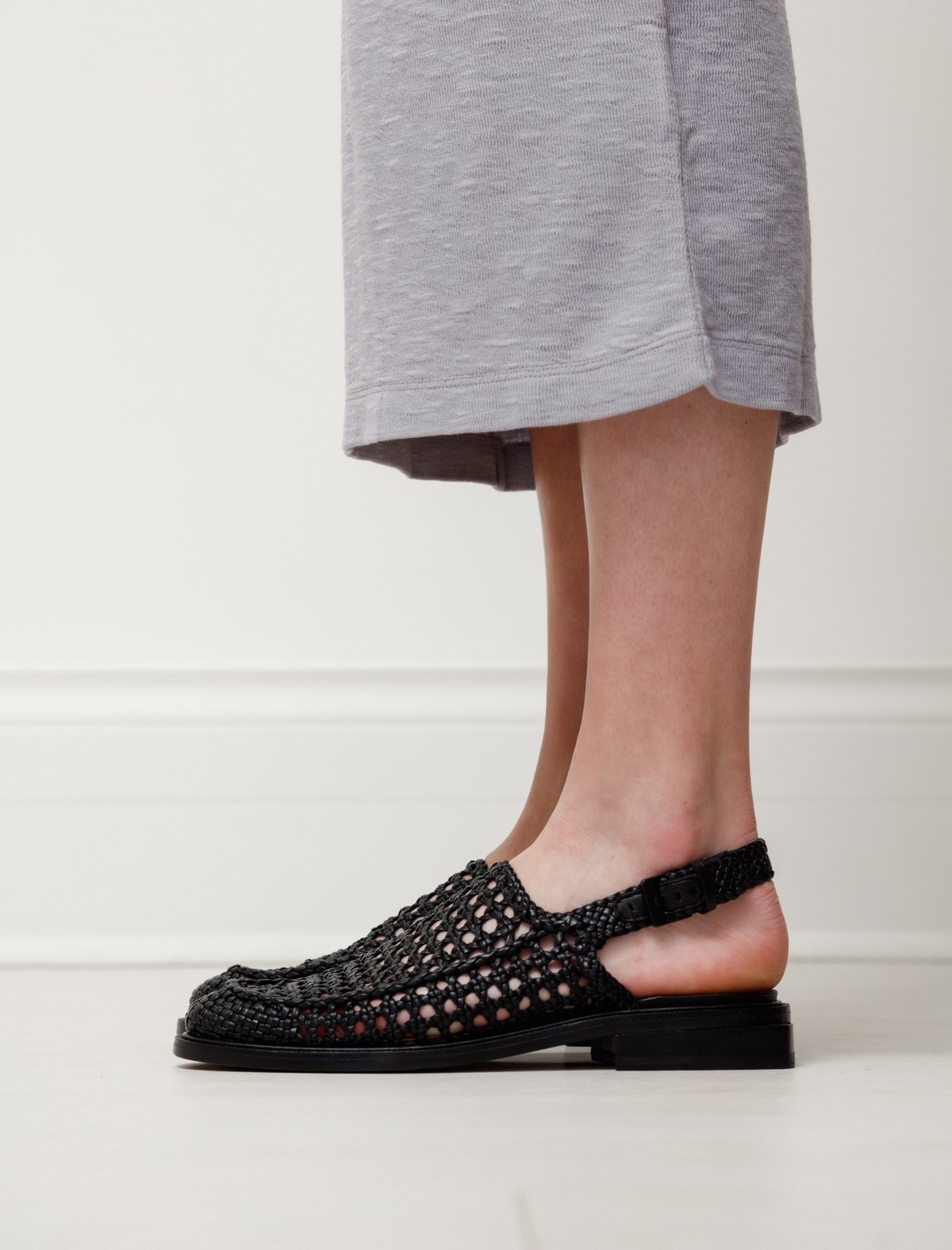 Robert Clergerie Ruby Raffia Slingback SHOES - Black | Garmentory