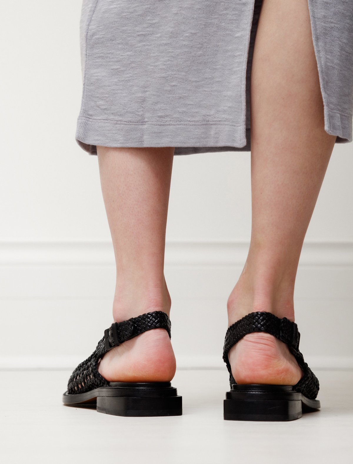 Robert Clergerie Ruby Raffia Slingback SHOES - Black | Garmentory