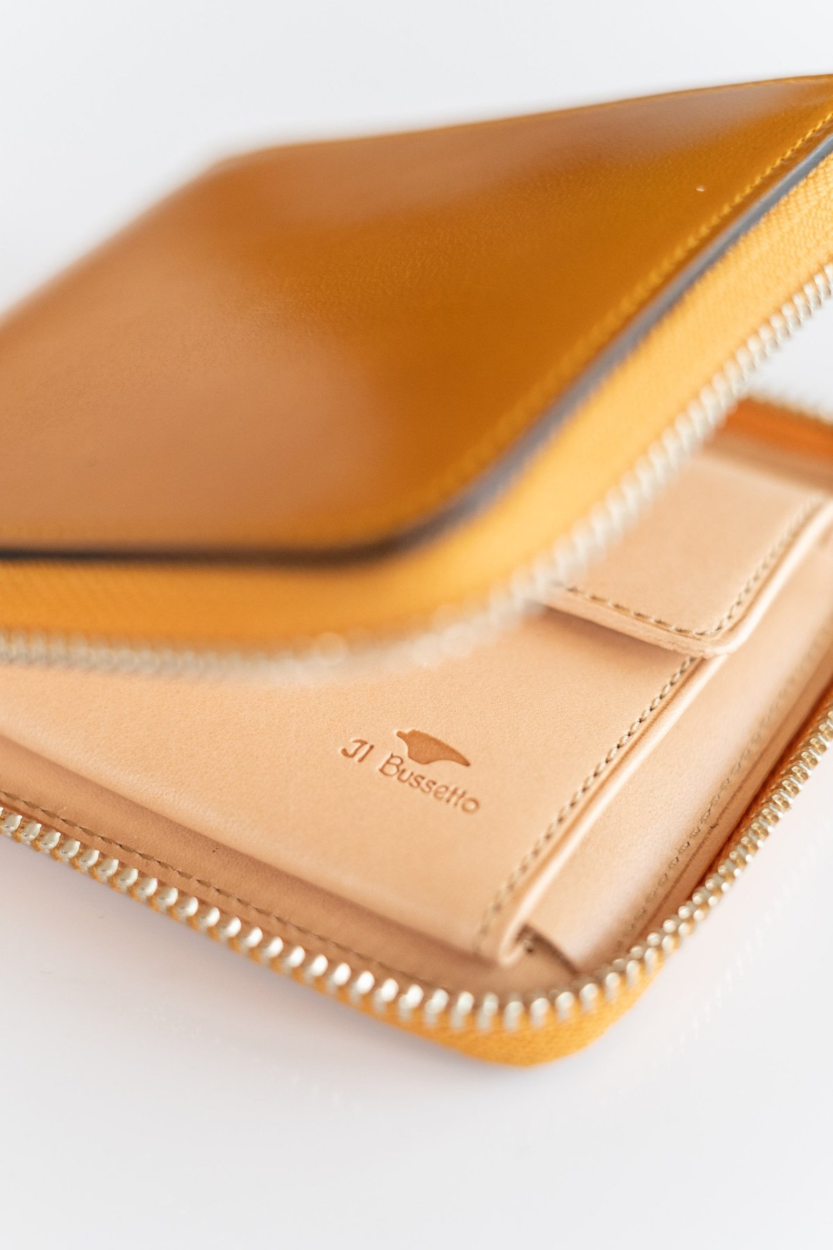 Il Bussetto Square Zip Wallet | Garmentory