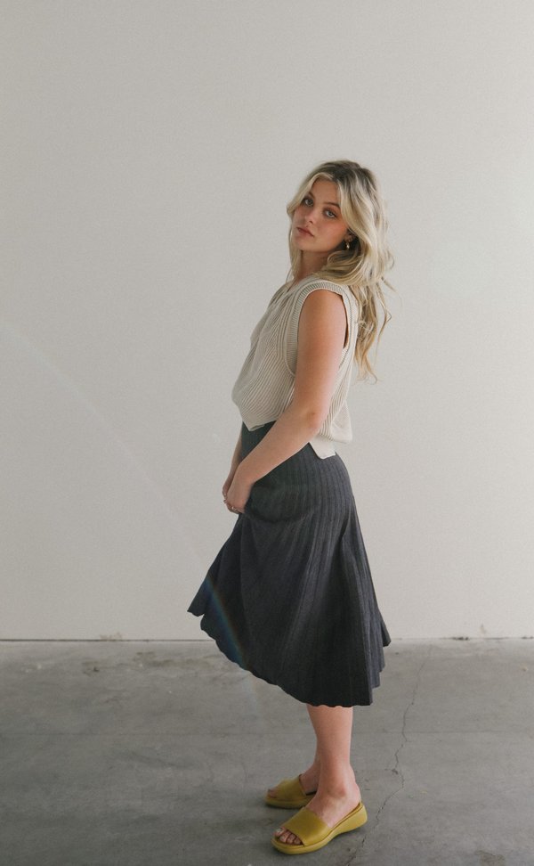 Rowie The Label Marlie Knit Skirt in Charcoal | Garmentory