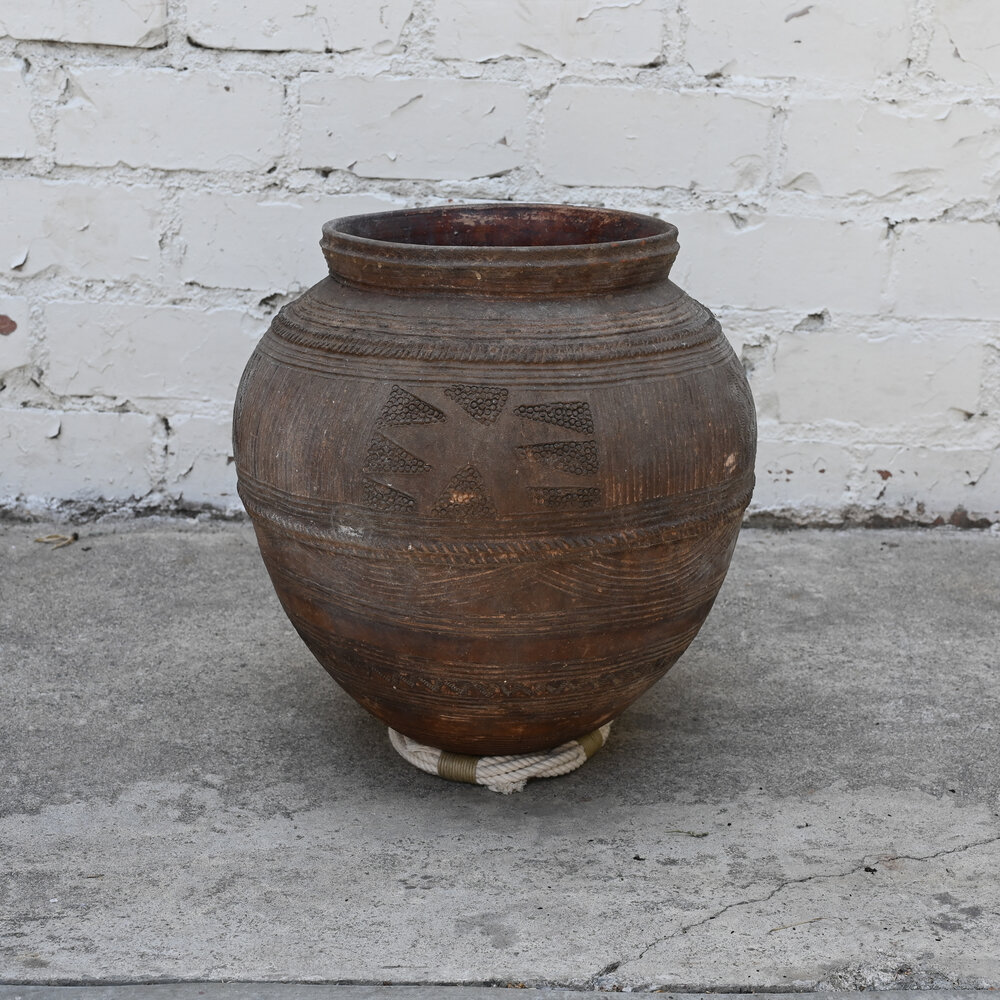 Vintage Ceramic Nupe Water Vessel | Garmentory