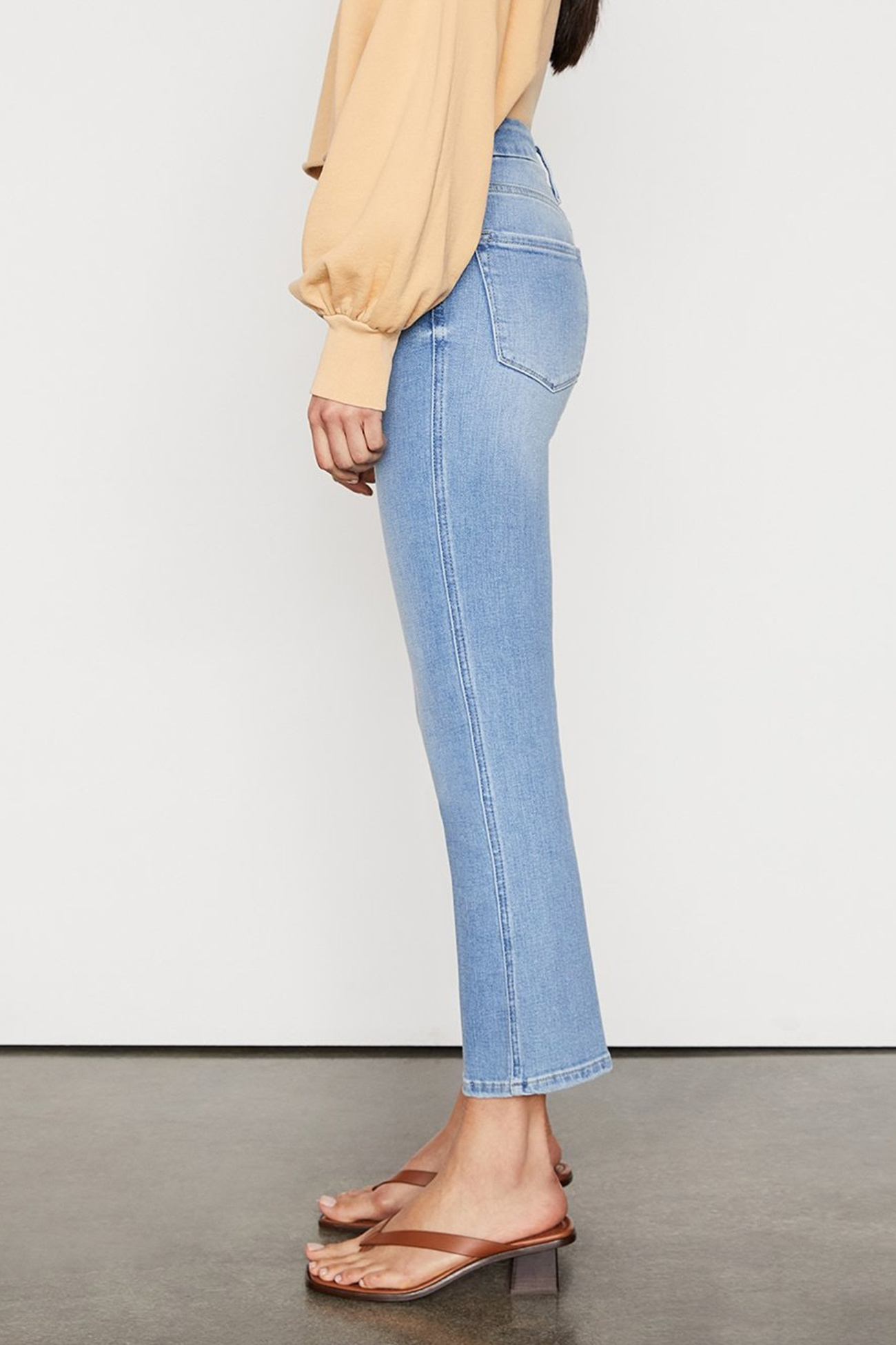 FRAME Le Crop Mini Boot Double Needle denim - Tropic | Garmentory