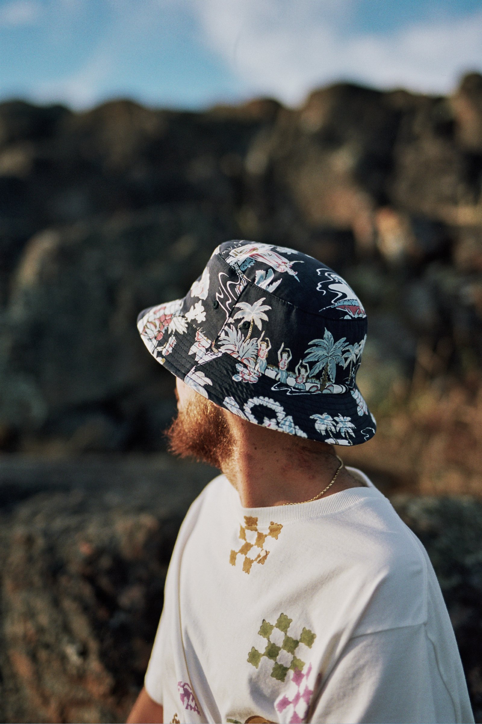 Lite Year Hawaiian Print Bucket Hat - Navy | Garmentory