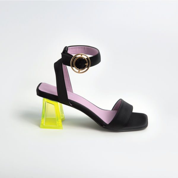 UF SAMPLE SALE SIMONE sandals - Black | Garmentory