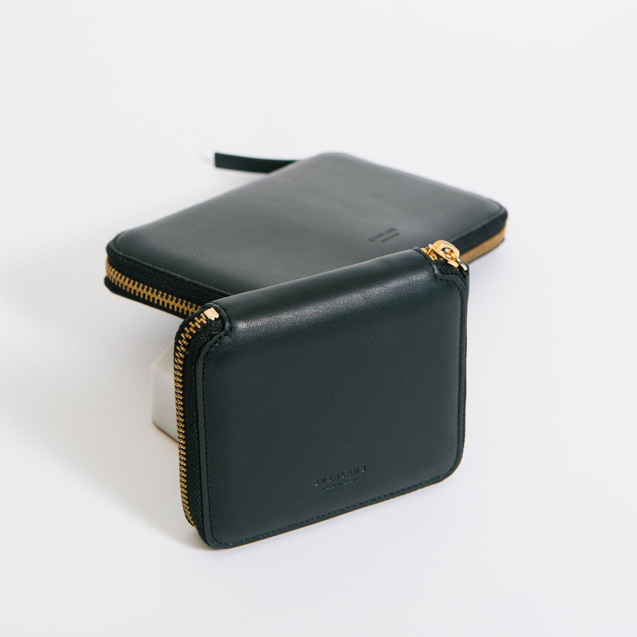 Everlane Square Zip Wallet | Garmentory