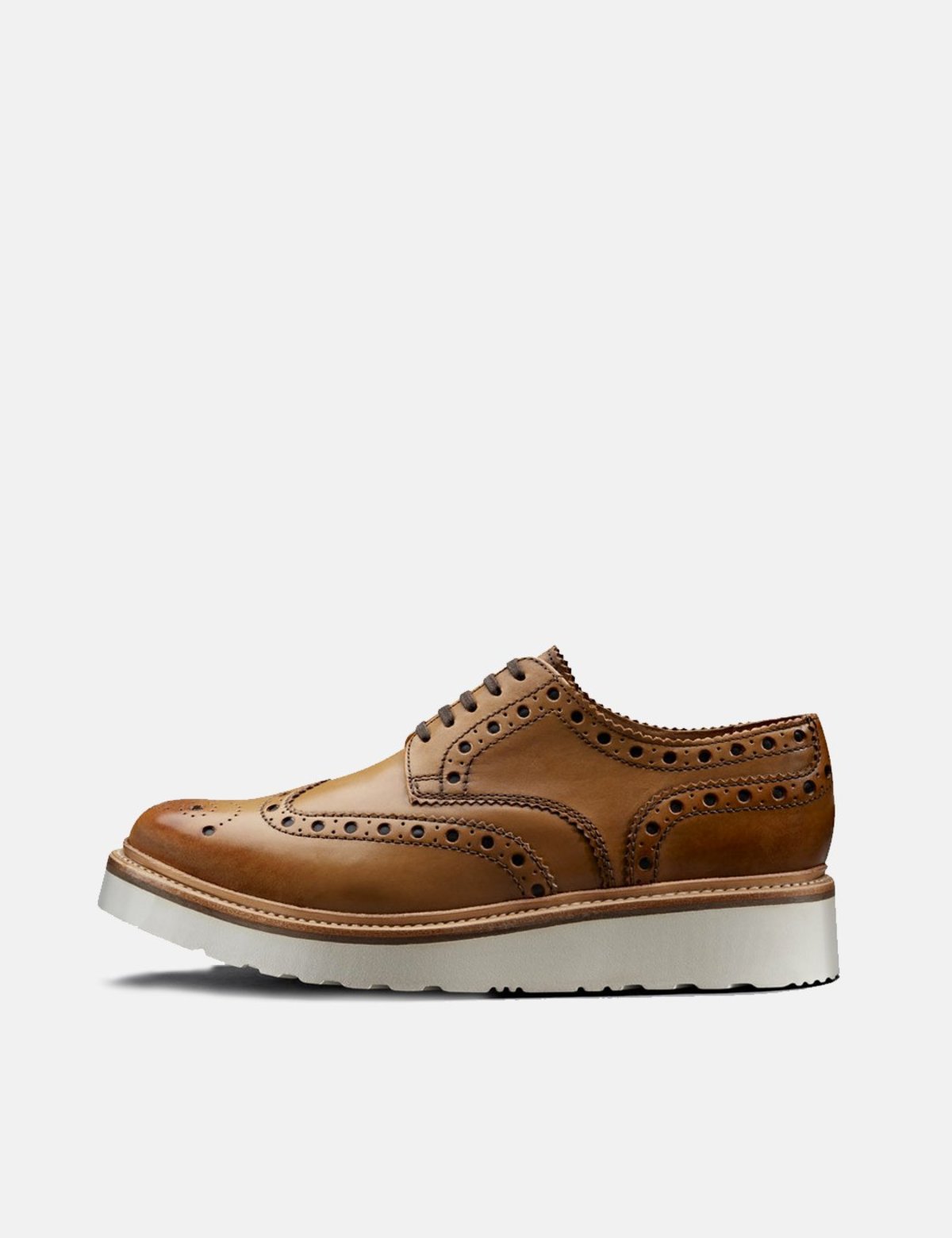 Grenson Archie Brogue (Calf Leather) - Tan/Wedge Sole | Garmentory