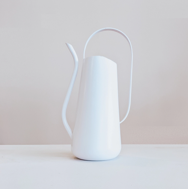 Saardé Lale Watering Can - Matte White | Garmentory