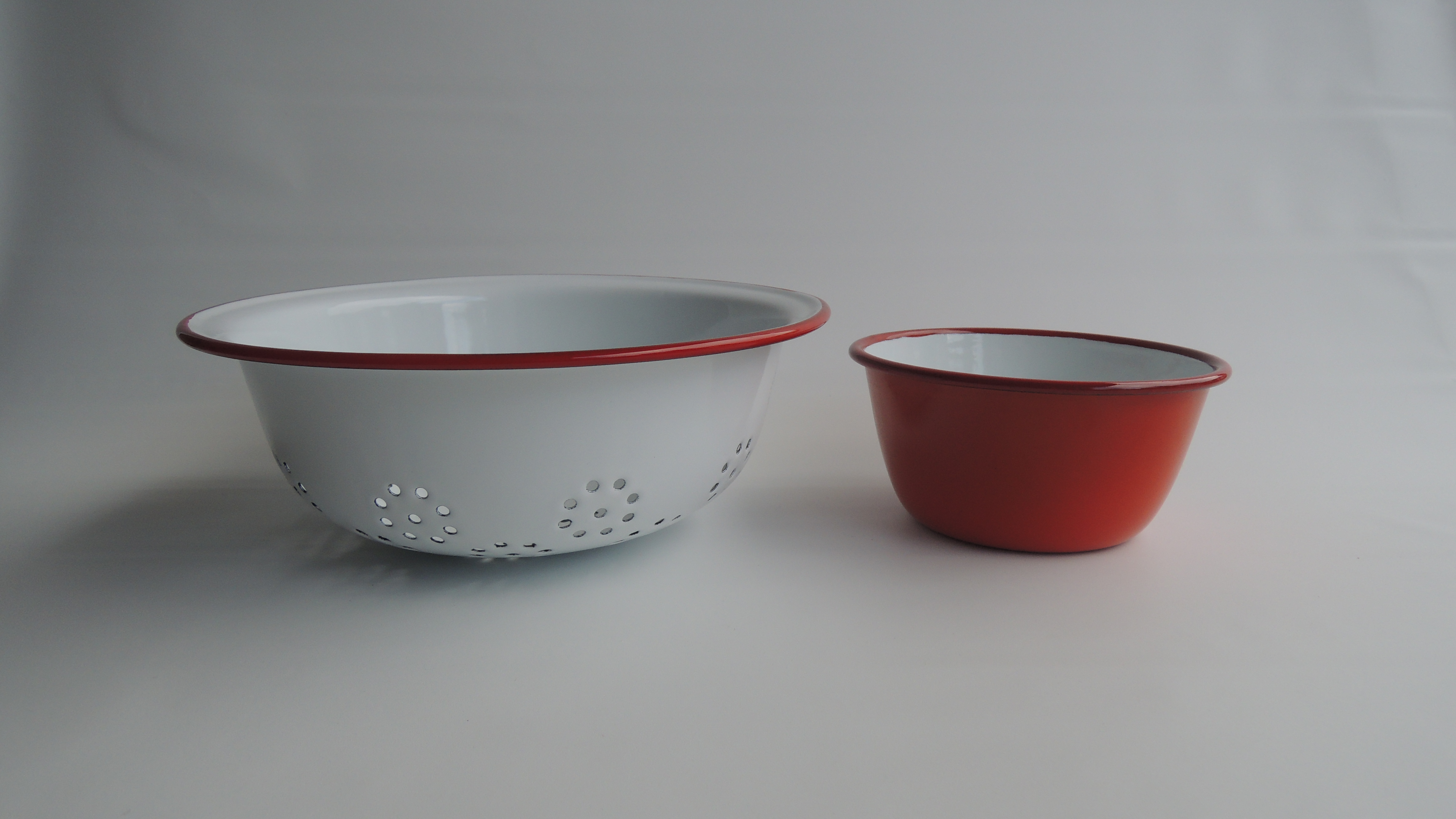 Falcon Enamelware Prep Set - Red | Garmentory