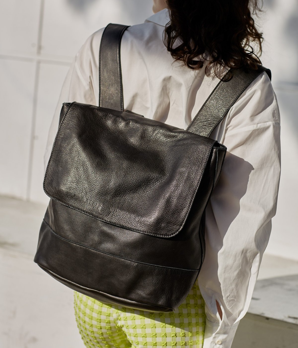 Clyde Room Backpack - Black Leather | Garmentory