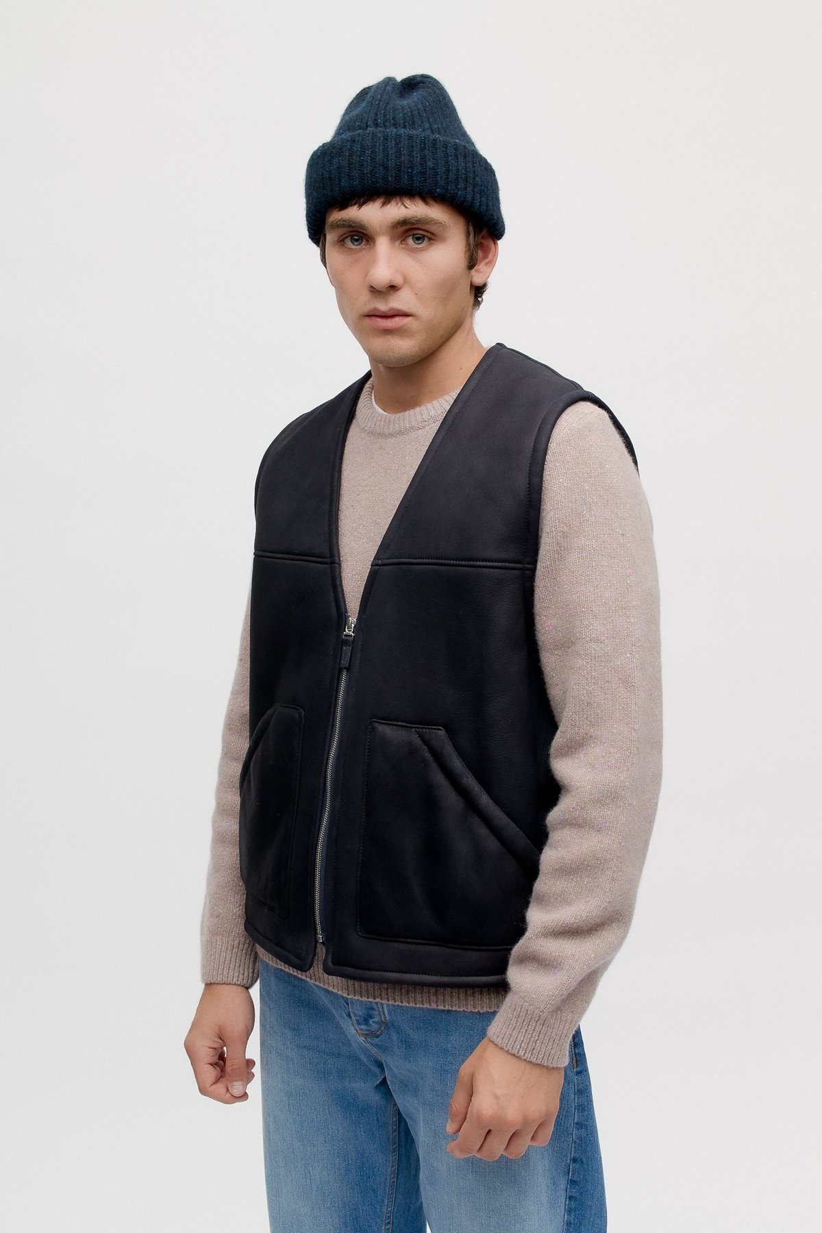 A Kind of Guise Tariel vest - Navy lamb | Garmentory