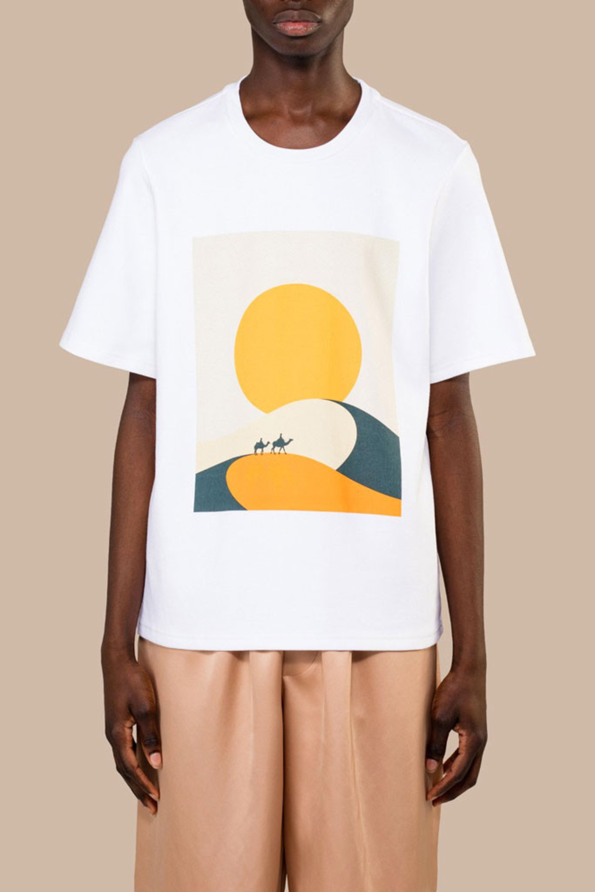 CMMN SWDN Miles Print Rlxd Tee - White | Garmentory