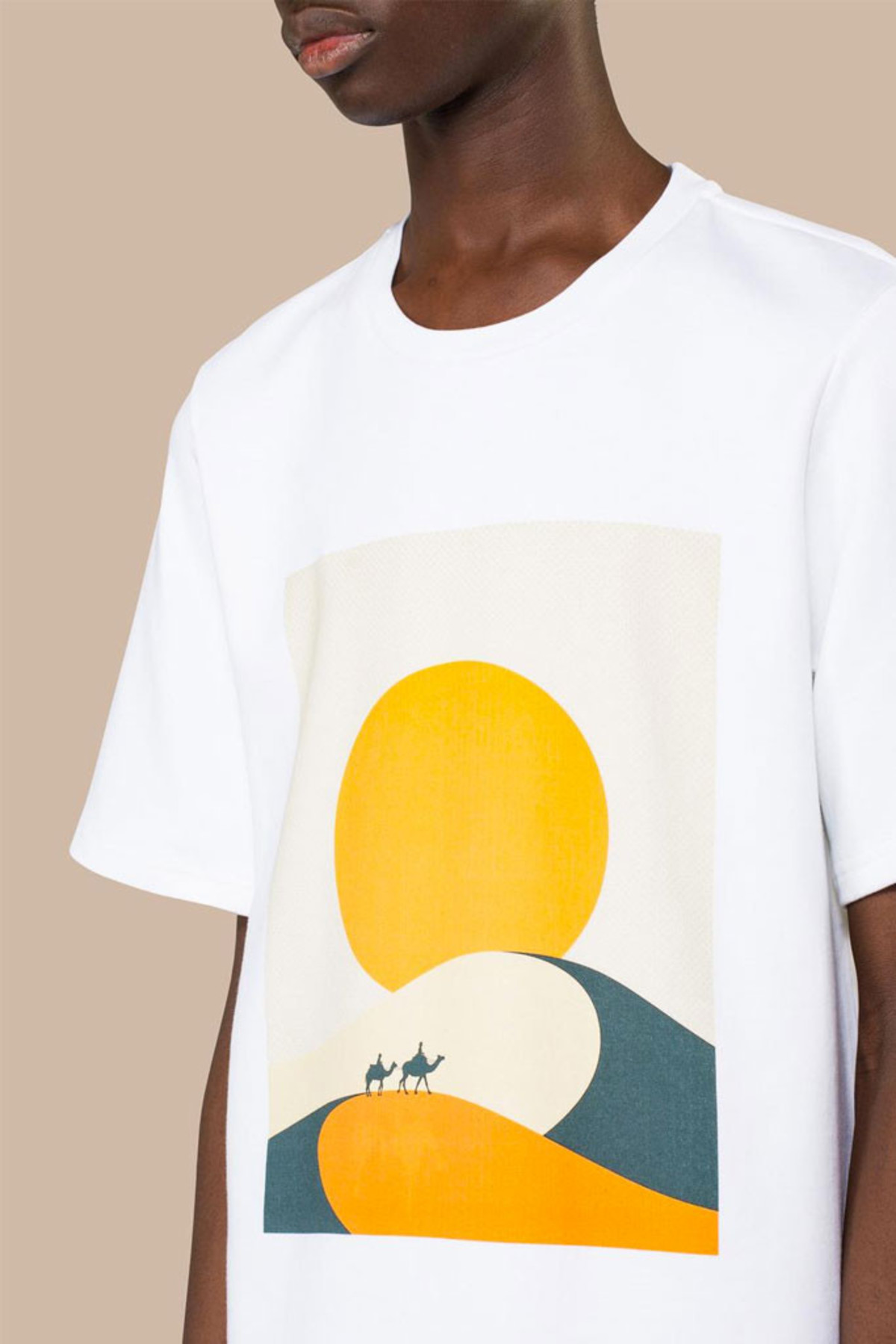 CMMN SWDN Miles Print Rlxd Tee - White | Garmentory