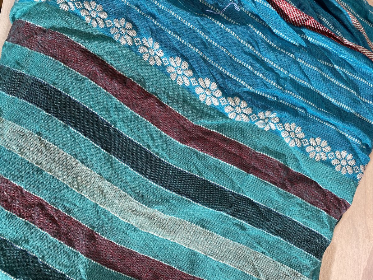 Auntie Oti Sari Fragment Garmentory