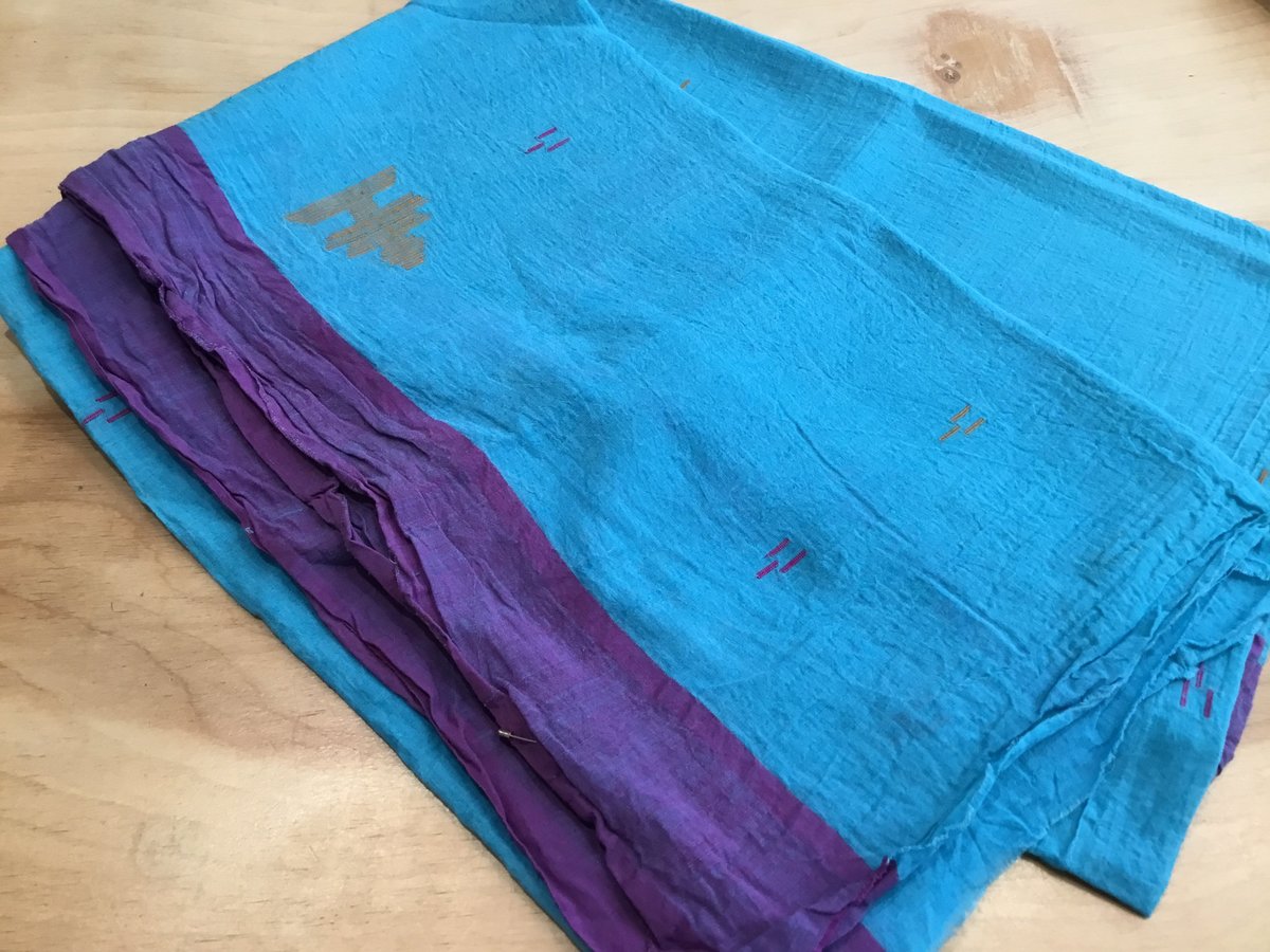 Auntie Oti Sari Fragment Garmentory