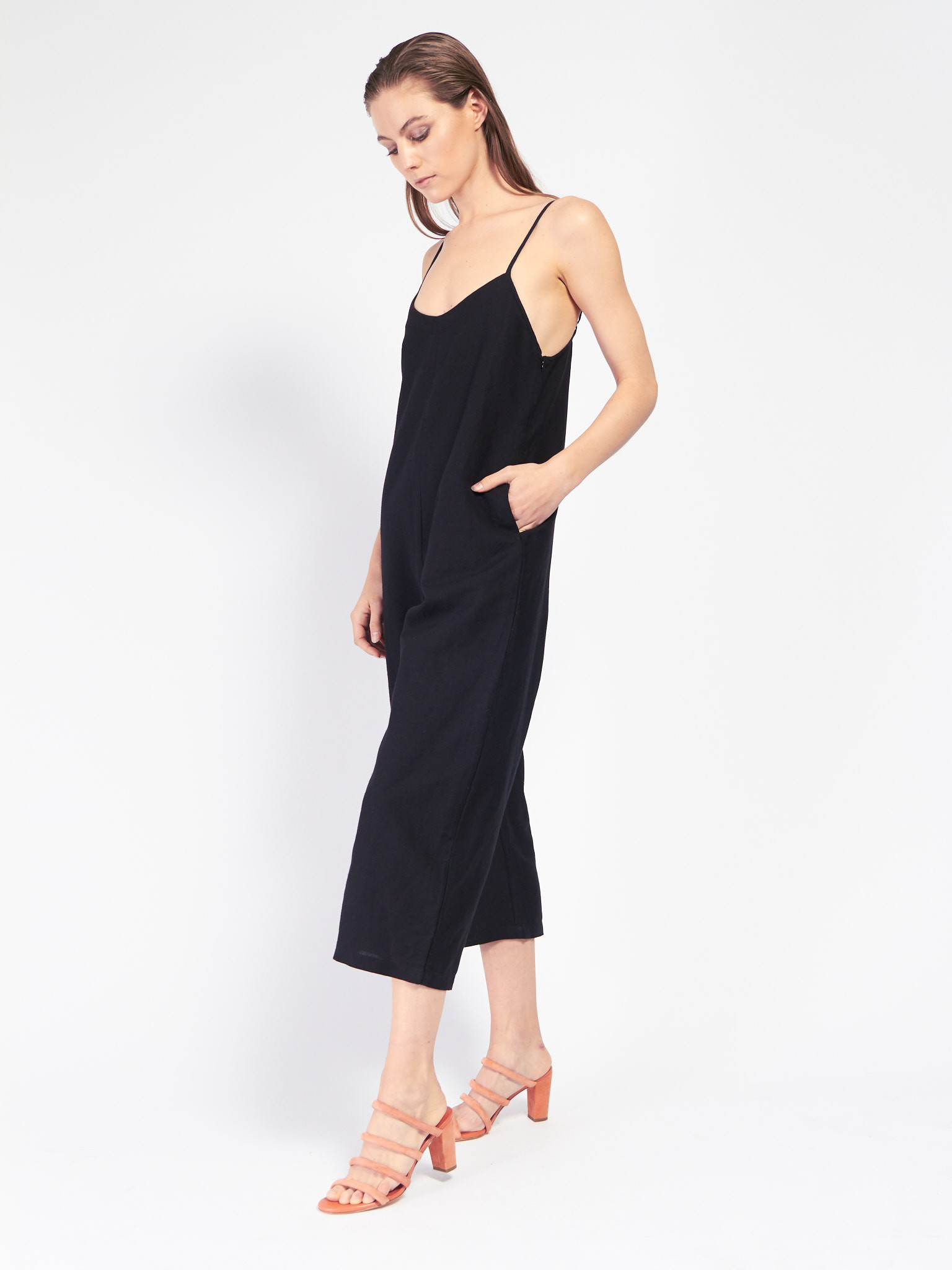 Ali Golden Wide Leg Jumper Black | Garmentory