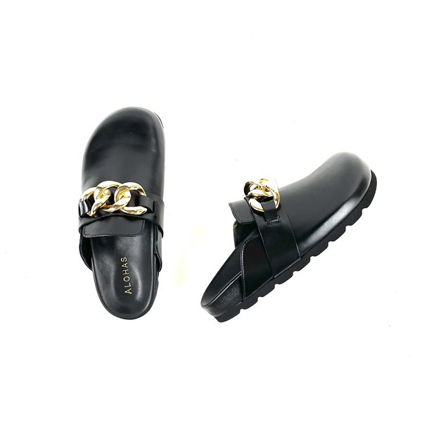 Alohas - Fireplace Chain Clog (Black) | Garmentory