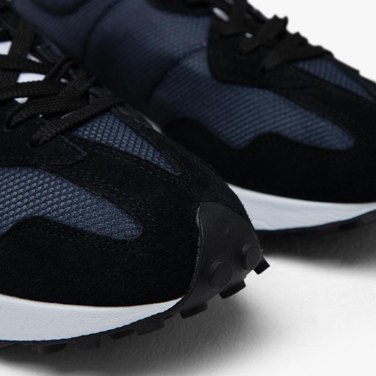 New Balance MS327BC sneakers - Black | Garmentory
