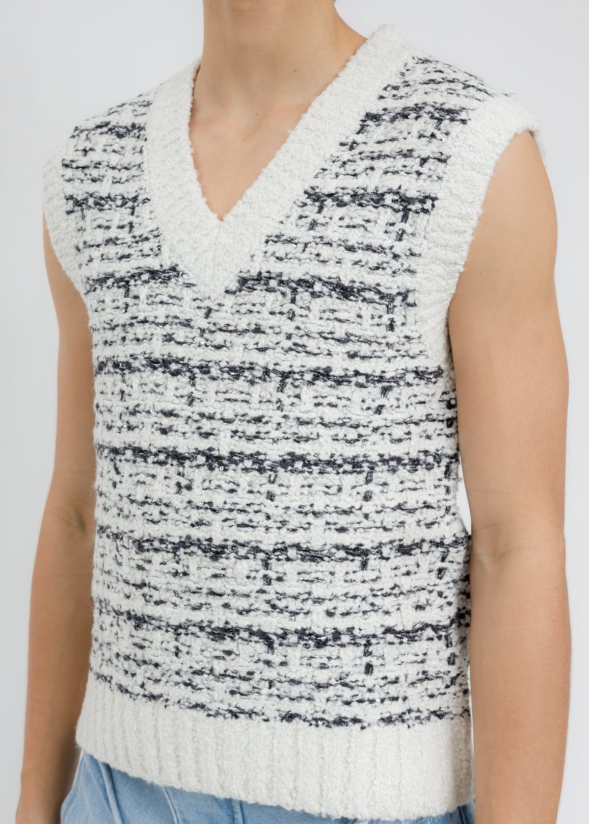 we11done Tweet Knit Vest - white | Garmentory