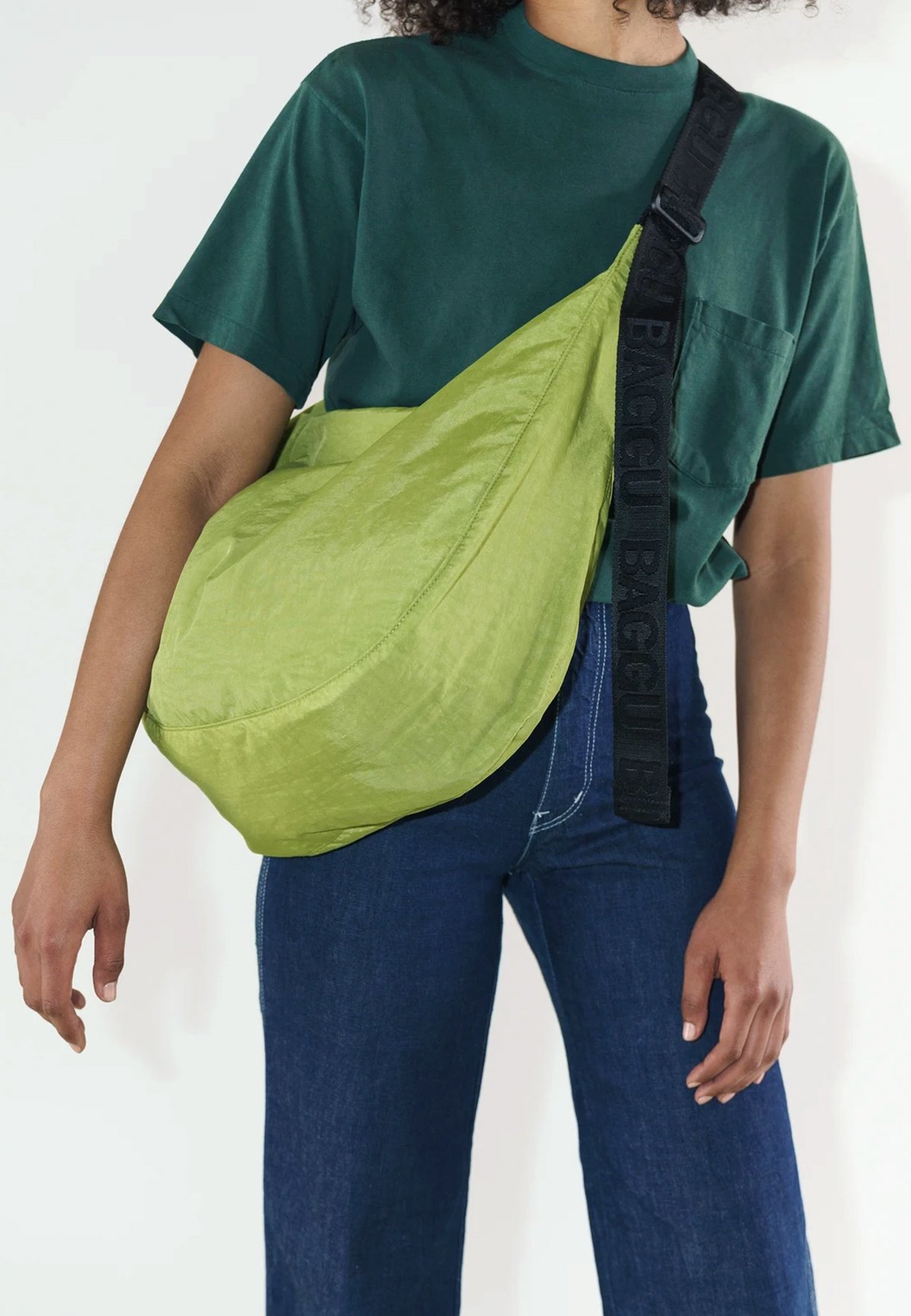 BAGGU Large Nylon Crescent Bag - green apple | Garmentory
