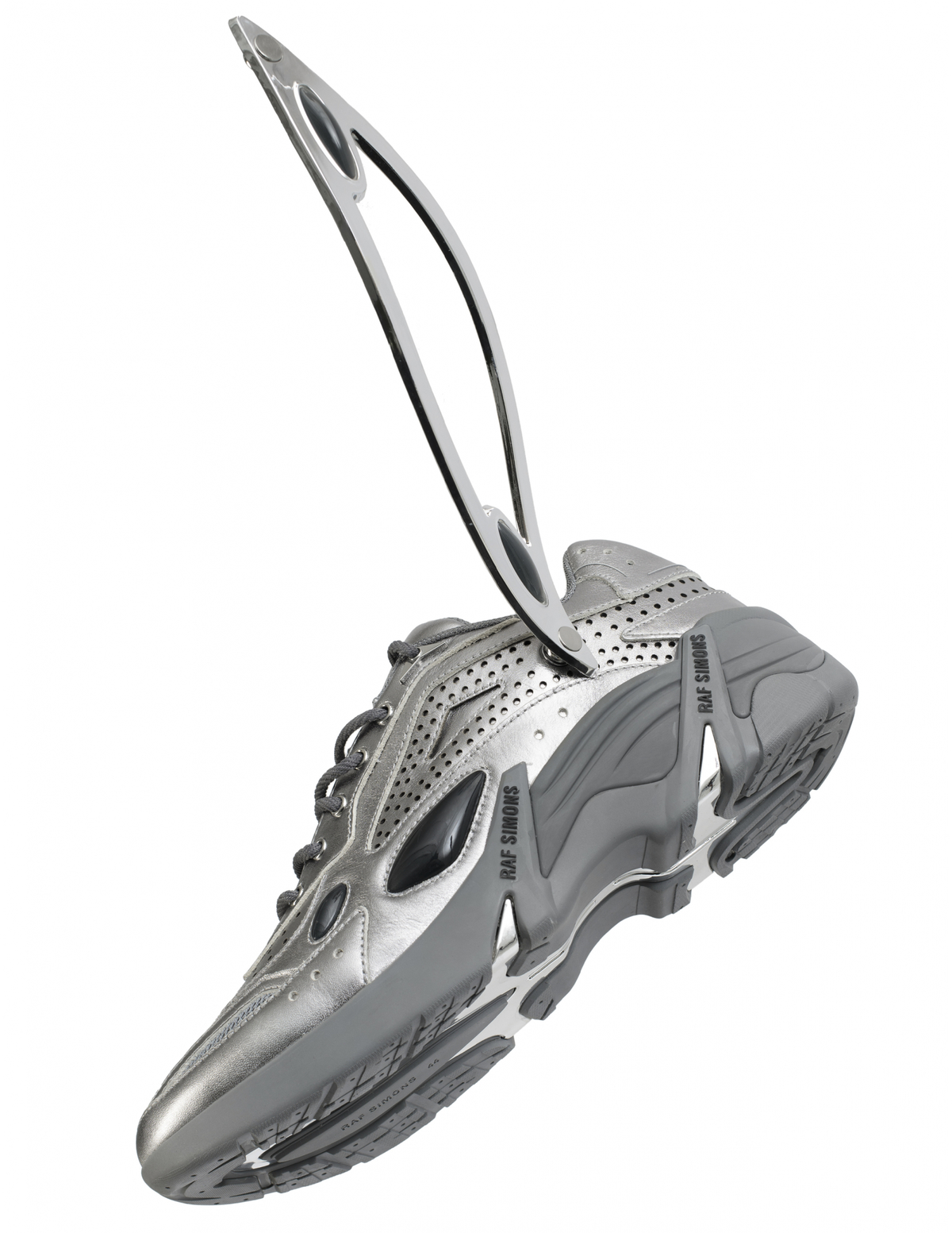 Raf Simons Cyclon 21 sneaker - Silver | Garmentory