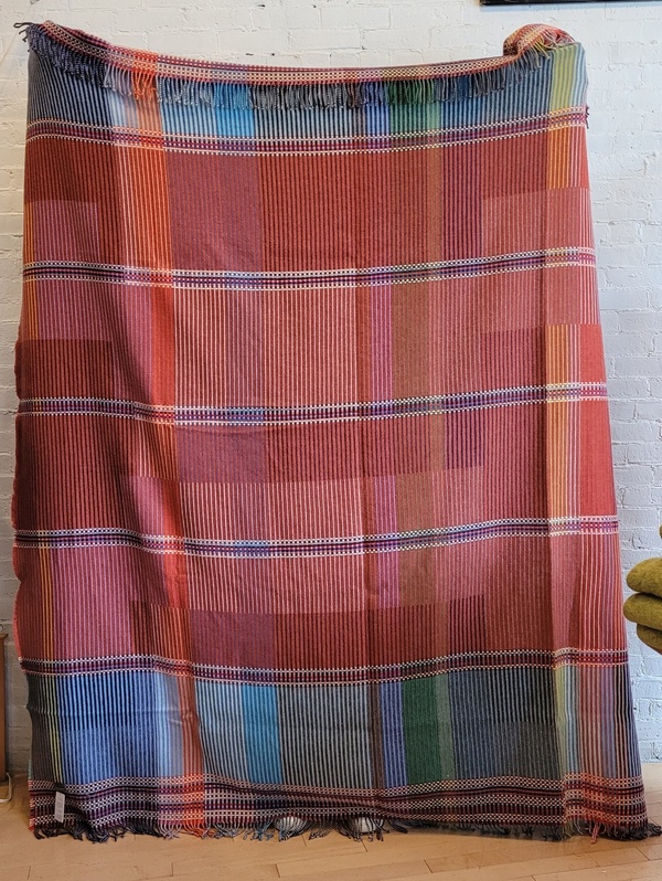 Wallace and Sewell Large Beatrix Throw | Garmentory