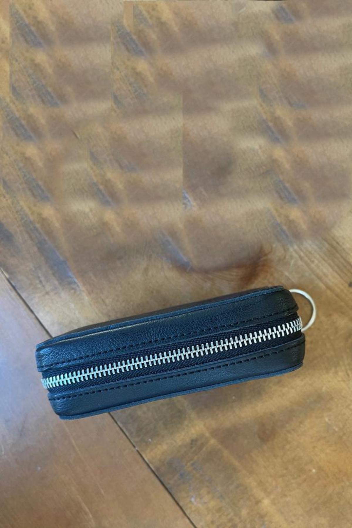 TEMBEA Mini Zip Wallet - Black | Garmentory