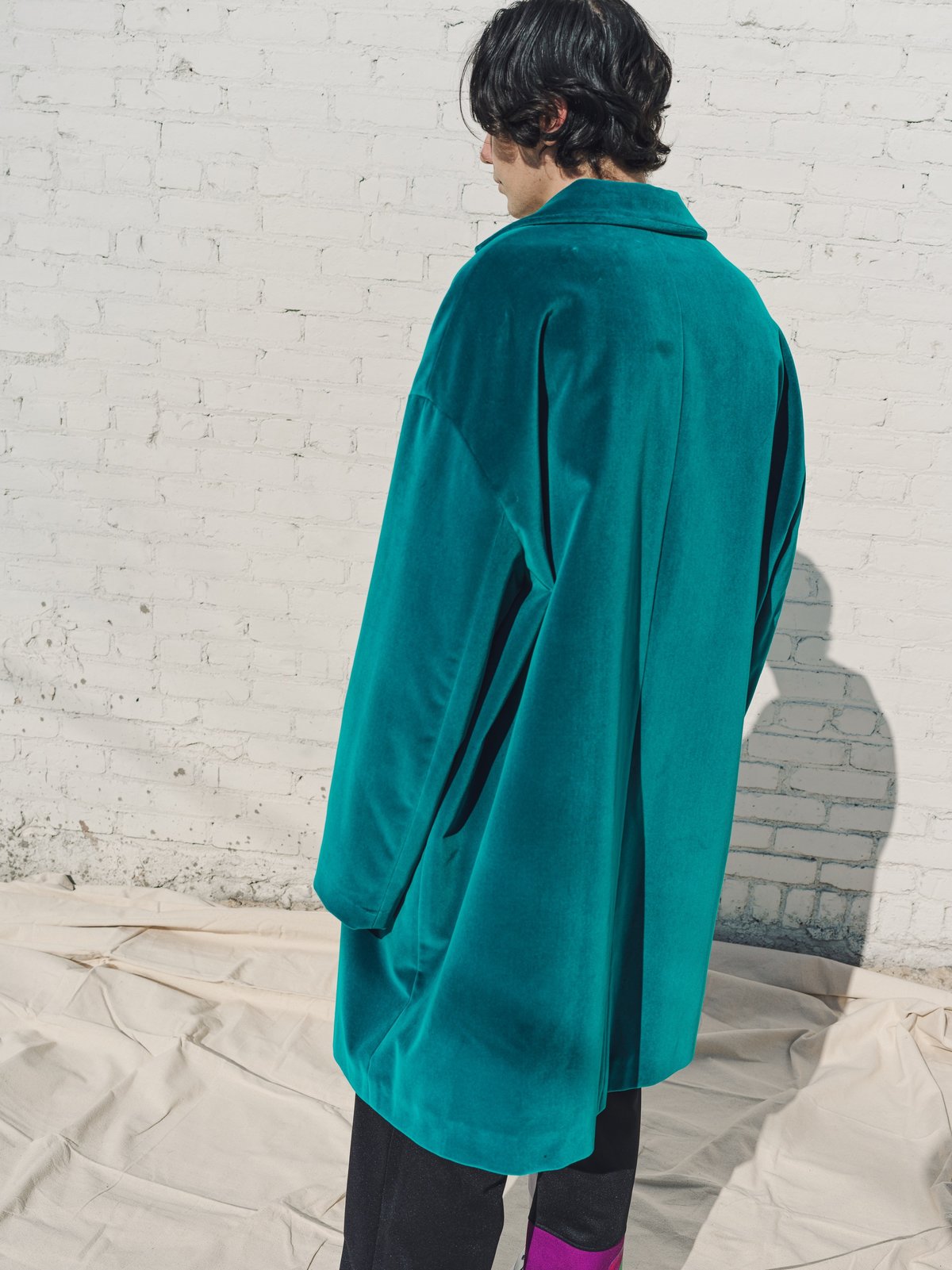 Lanvin Turquoise Velvet Reversible Padded Rosenquist Print Lining Car ...