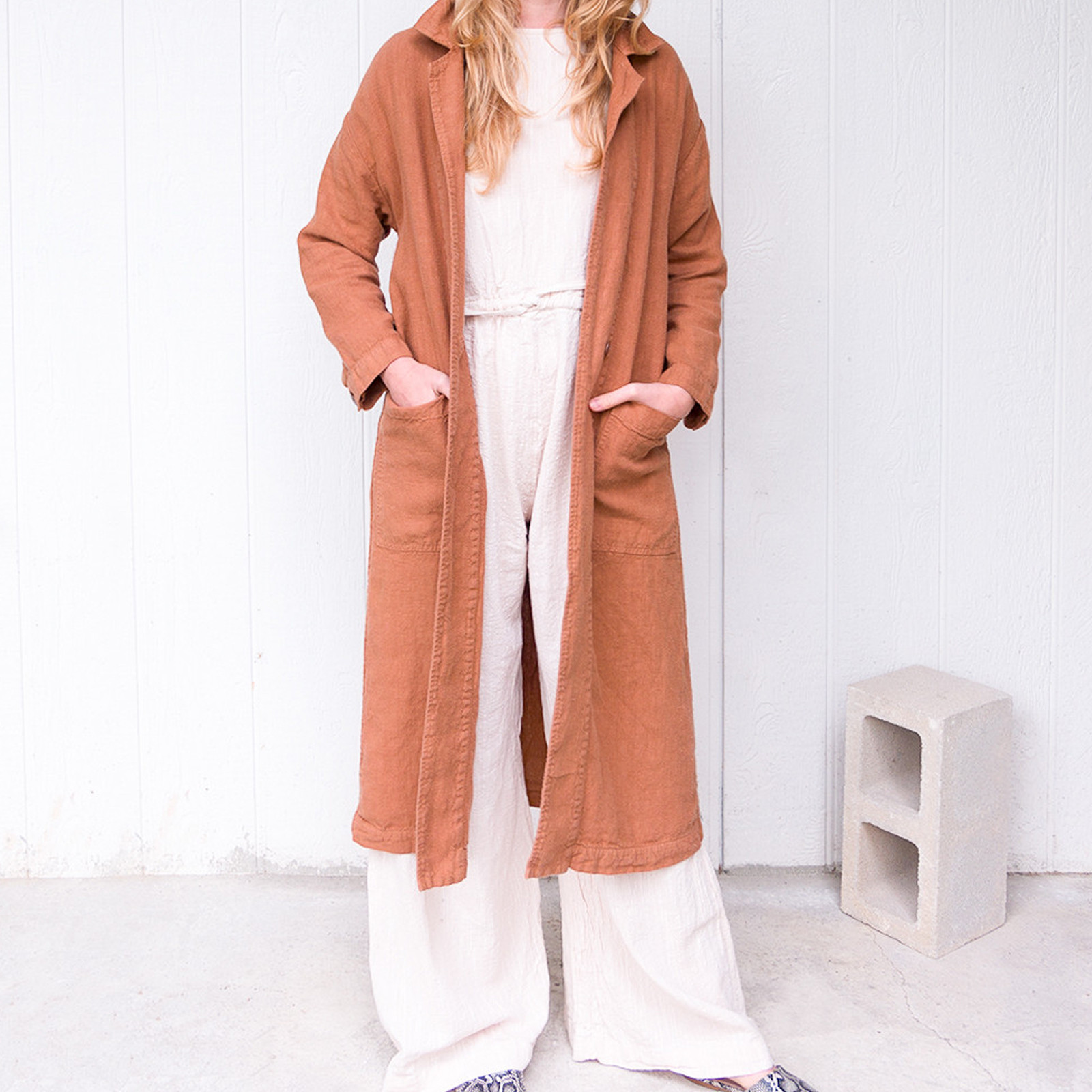 Esby BARONNE LINEN DUSTER - CLAY | Garmentory
