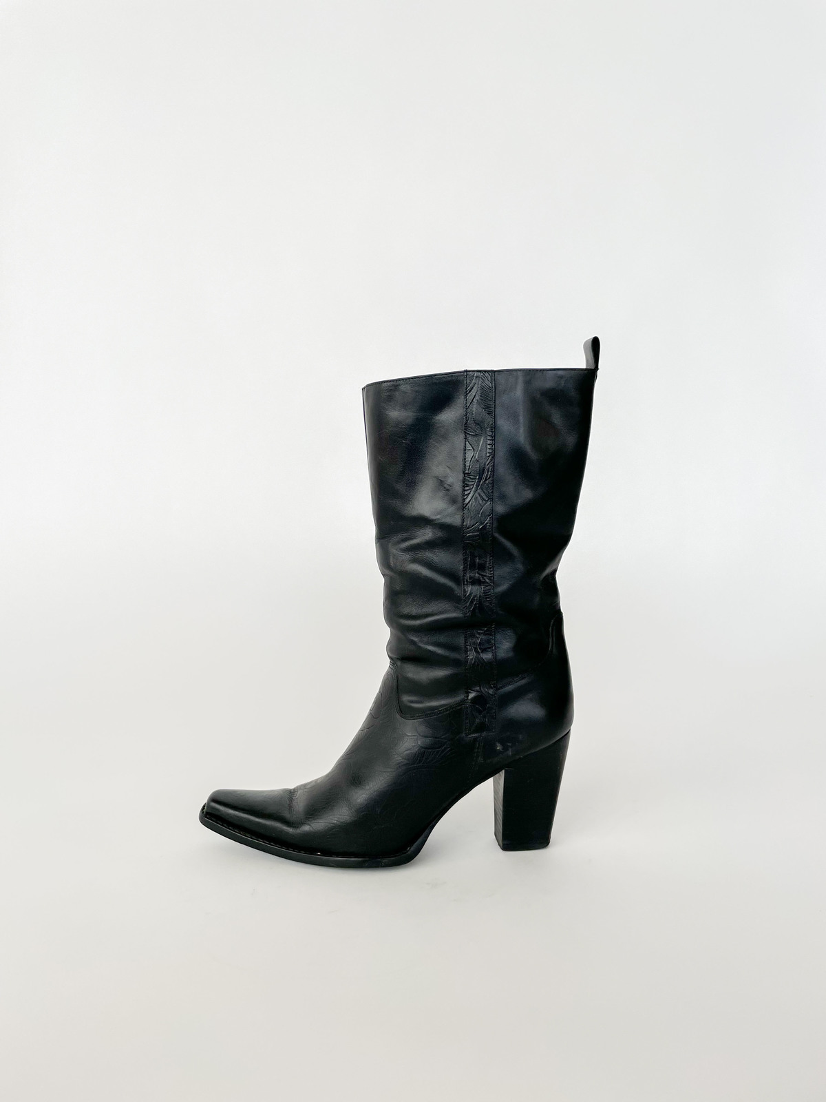 Vintage Pointy Cowboy Boots - Black | Garmentory
