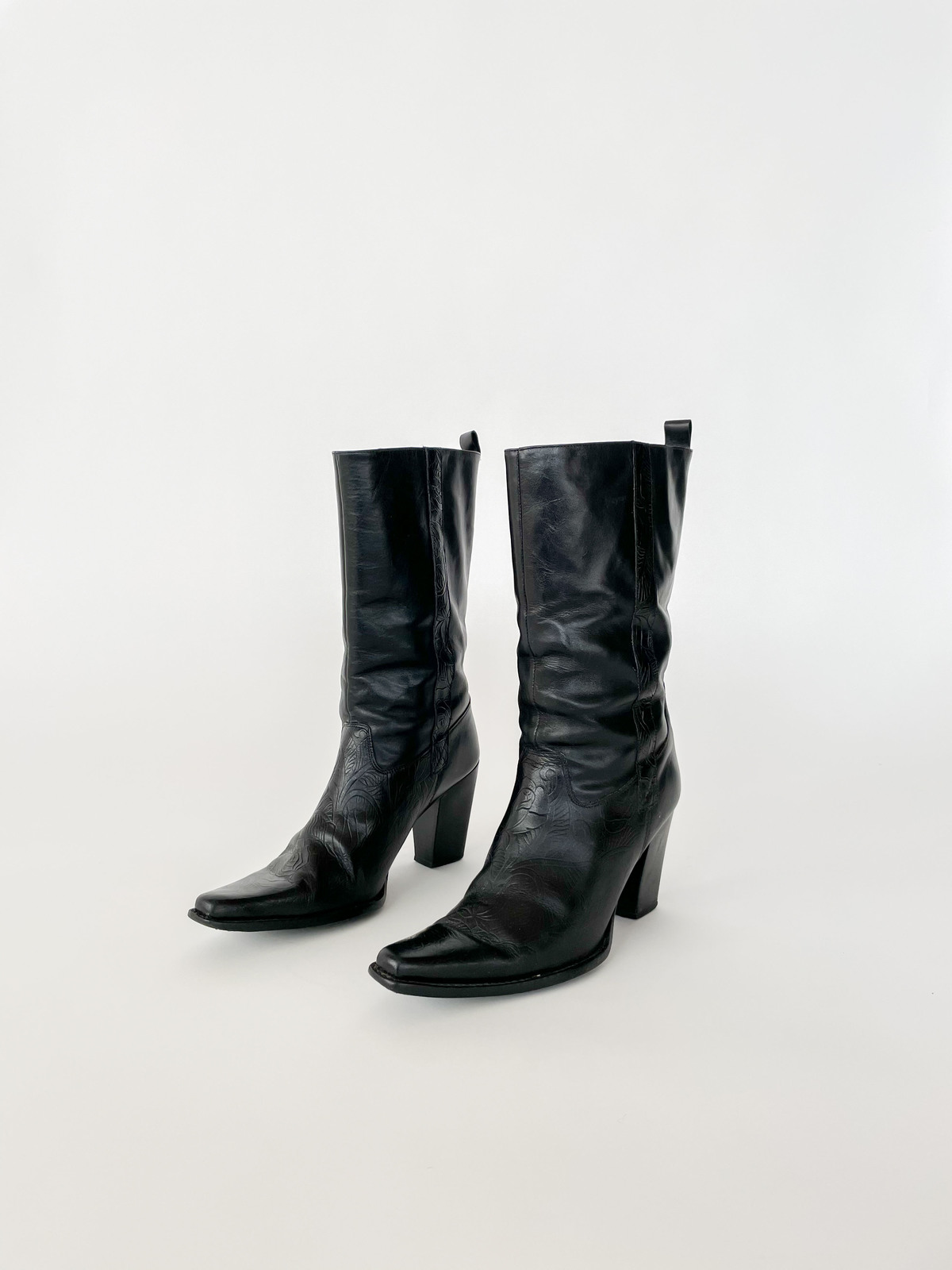 Vintage Pointy Cowboy Boots - Black | Garmentory