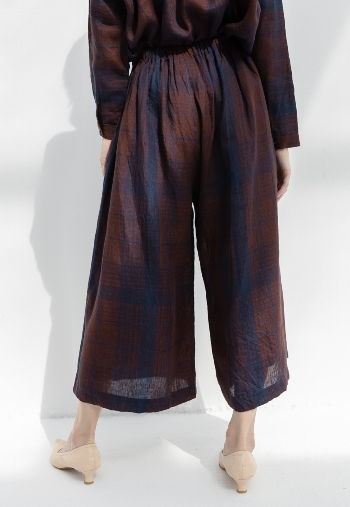 ICHI ANTIQUITES LINEN CHECK PANTS - BROWN INDIGO | Garmentory