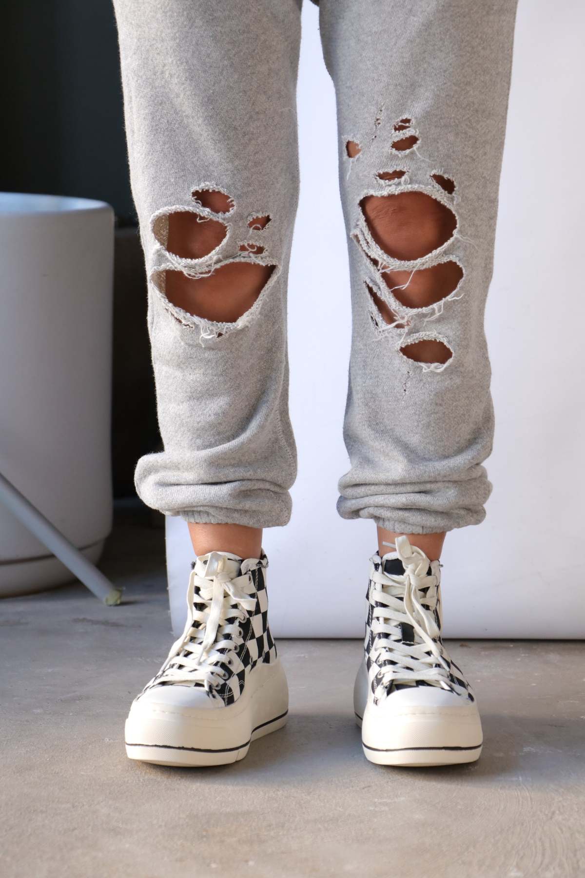 R13 Shredded Knee Dropped Crotch Sweatpant - Heather Grey | Garmentory